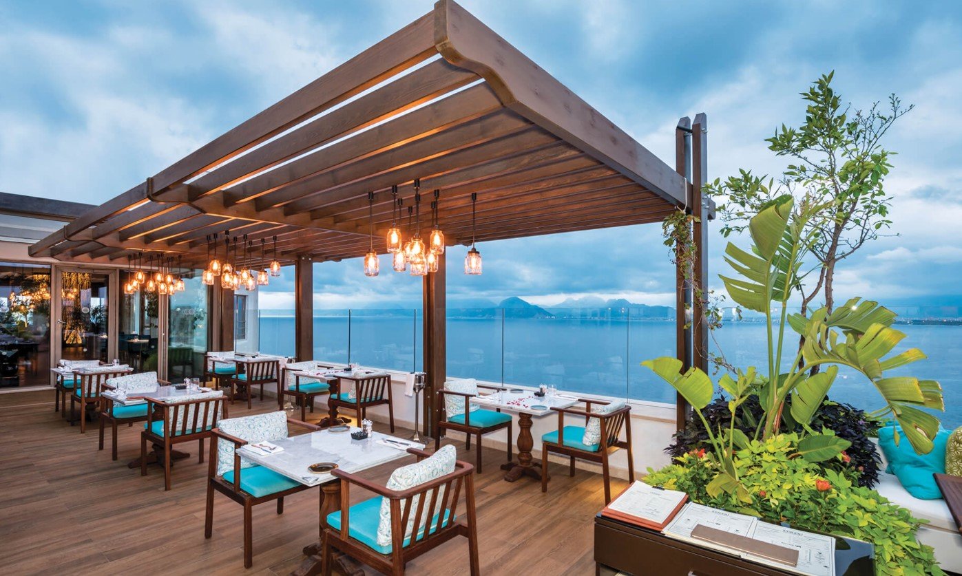 Alaçatı Restaurant Adres, Telefon, Yol Tarifi ve Yoeumları